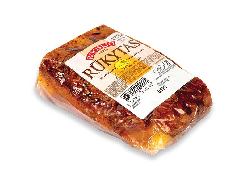 „ROKIŠKIO rūkytas pikantiškas sūris“ parduotuvėje „Iki“ | Mazuma.lt