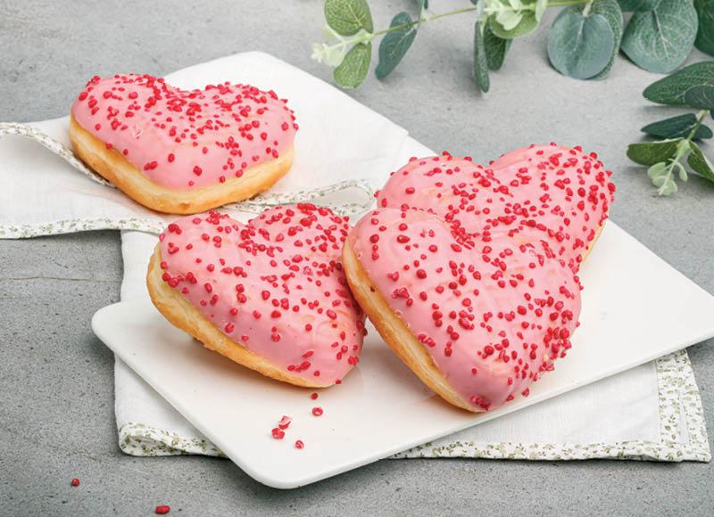 „Spurga DOTS ŠIRDELĖ su rožiniu glaistu“ parduotuvėje „Iki“ | Mazuma.lt