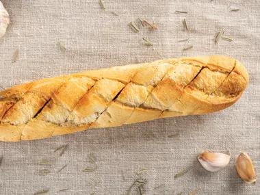 „Prancūziškas batonas su česnakais“ parduotuvėje „Lidl“ | Mazuma.lt