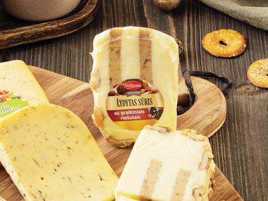 „Lydytas sūris su graikiniais riešutais“ parduotuvėje „Lidl“ | Mazuma.lt